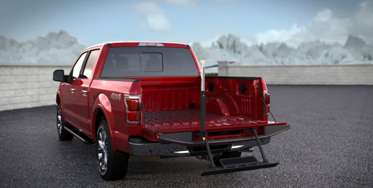 How to use Ford’s Tailgate Step